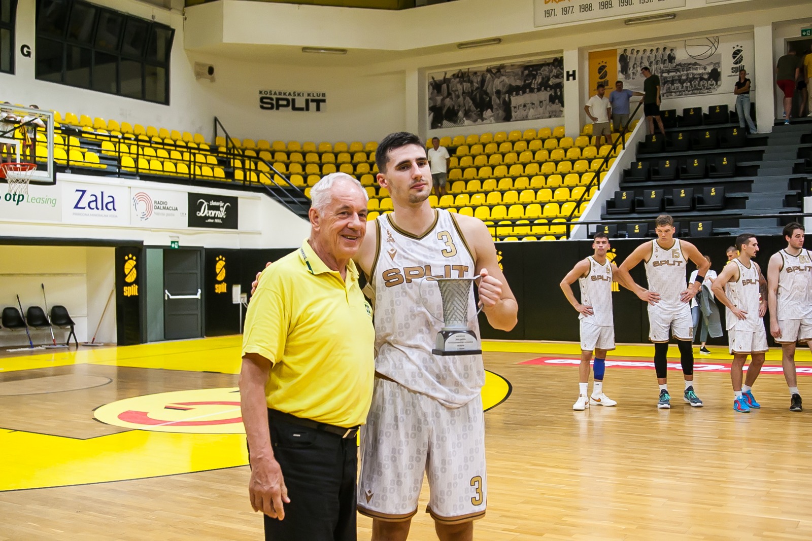 “Žuti” drugi na 1. Kupu Splita – KK Split